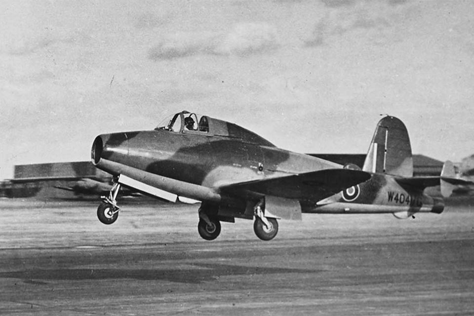 How the Bell P-59 Airacomet Became America's First Jet Fighter